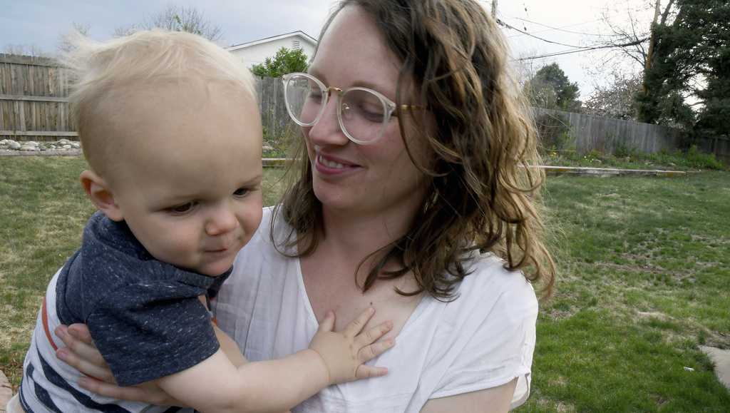 How and when to remove children from their homes? A lawsuit raises ...