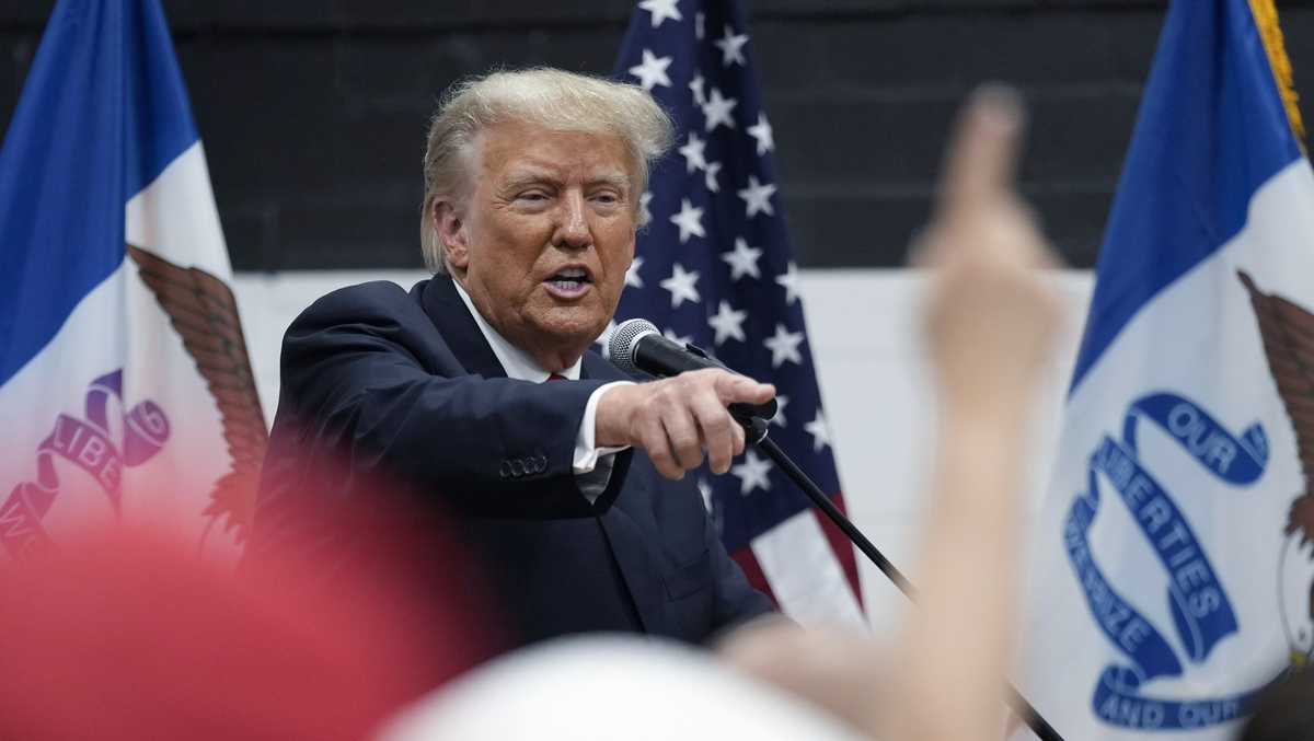 Republicans schedule 1st presidential debate for August