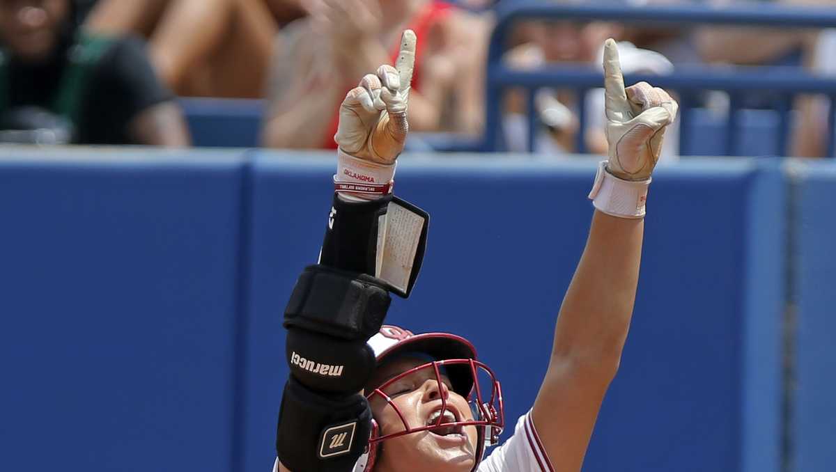Oklahoma tops Tennessee 9-0 to win 50th straight, advance to Women’s ...