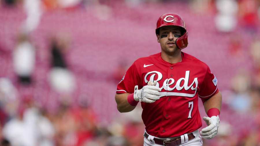 Spencer Steer hits three home runs in 8-1 win for Reds; Nick Martinez ...