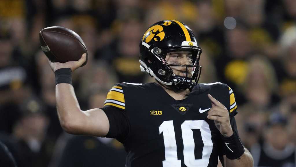 Deacon Hill brings athletic pedigree to the quarterback position