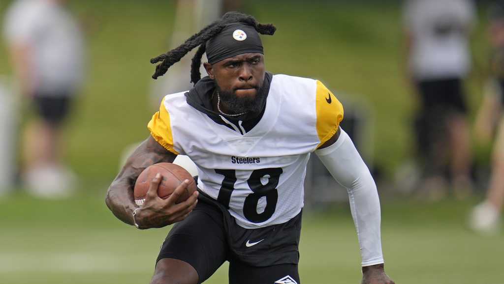 Steelers WR Diontae Johnson hopeful he is on the mend