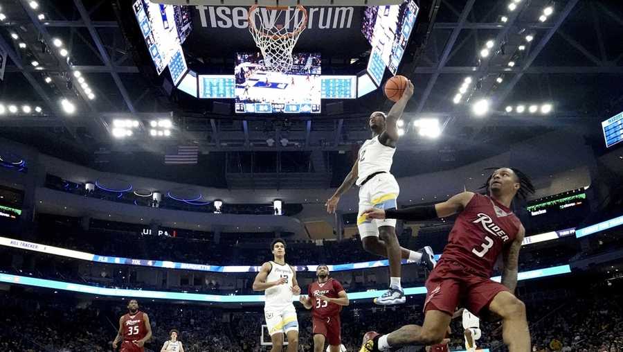 No. 5 Marquette beats Rider, loses Tyler Kolek late