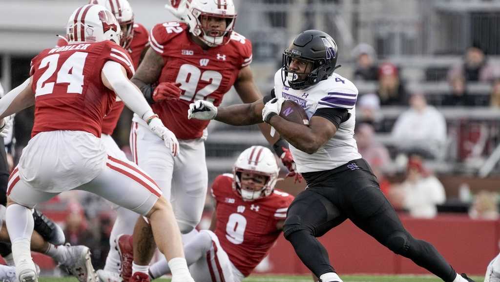 Wisconsin's offense struggles as the Badgers fall to Northwestern