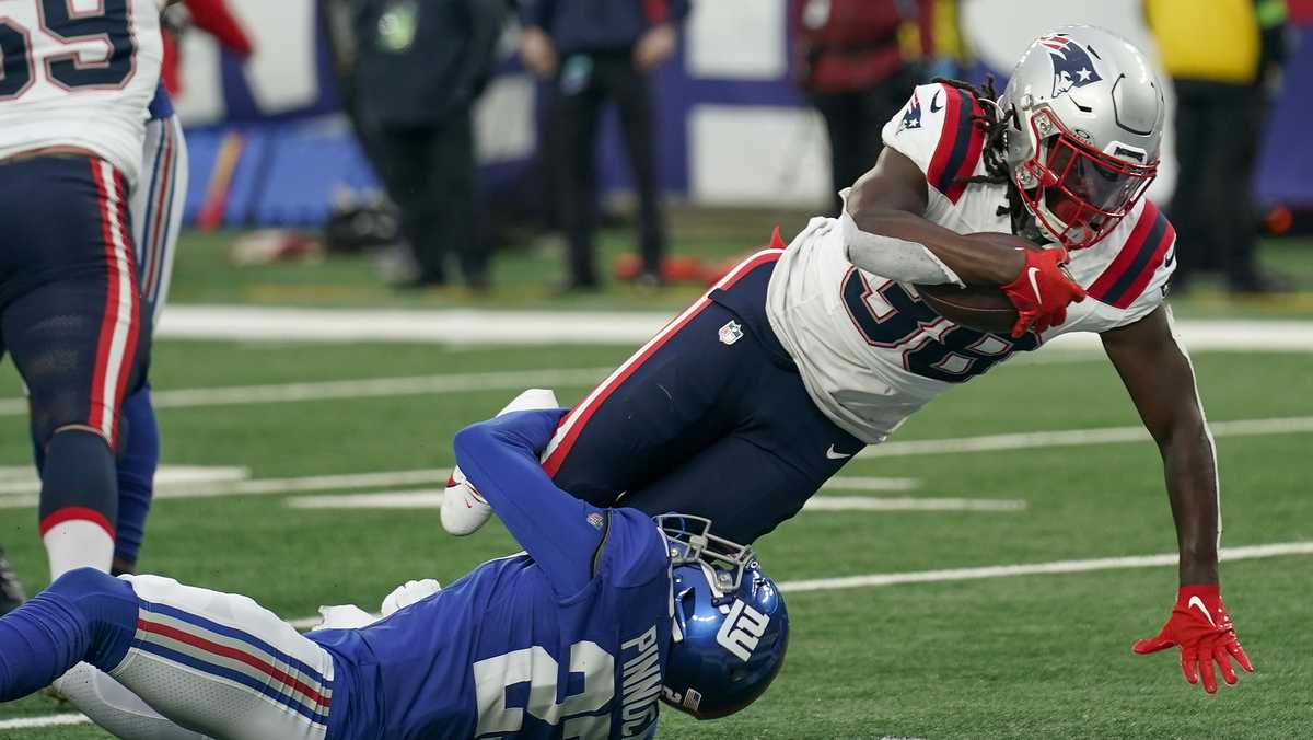 New York Giants edge New England Patriots 10-7