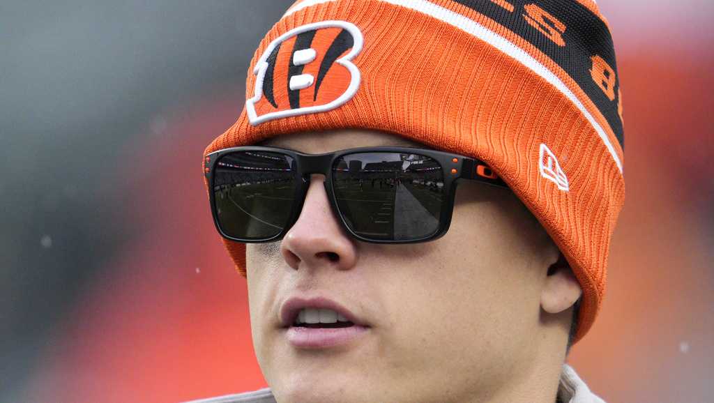 Bengals' Joe Burrow undergoes successful wrist surgery, expected to ...