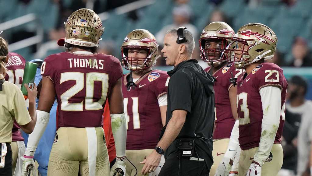 No. 6 Georgia routs No. 4 Florida State 63-3