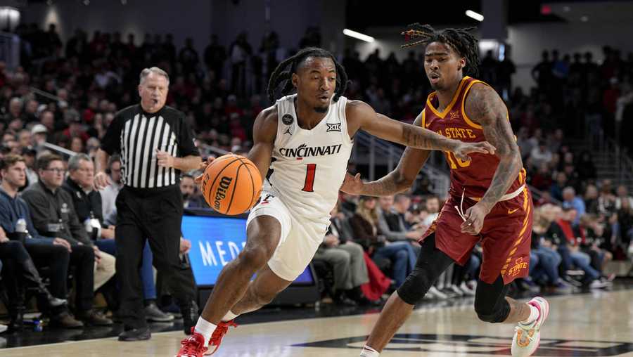 No. 10 Iowa State’s defense smothers Cincinnati in 68-59 win