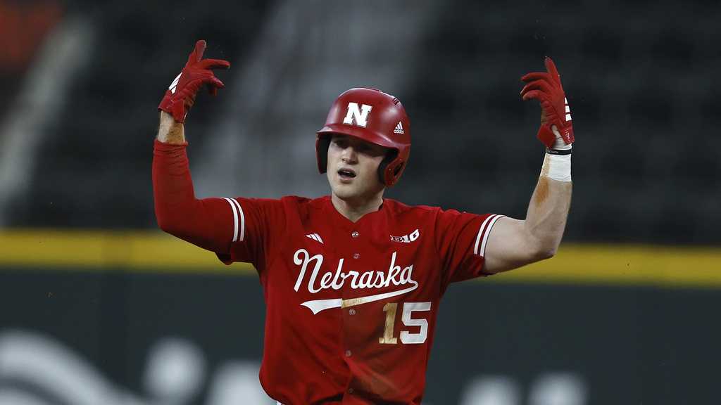 Nebraska baseball ranked in Top 25