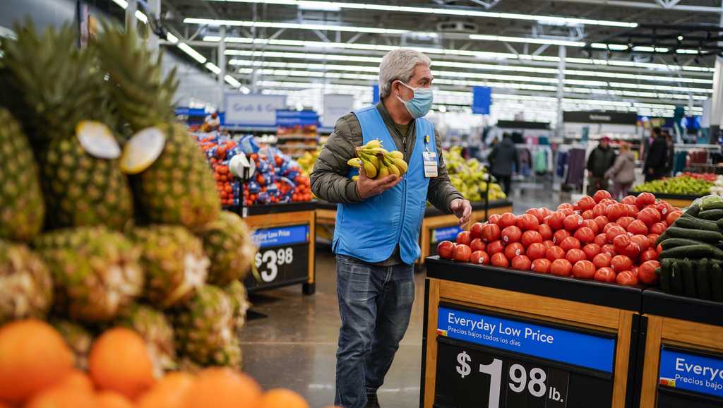 Walmart's strong first quarter driven by consumers seeking bargains ...