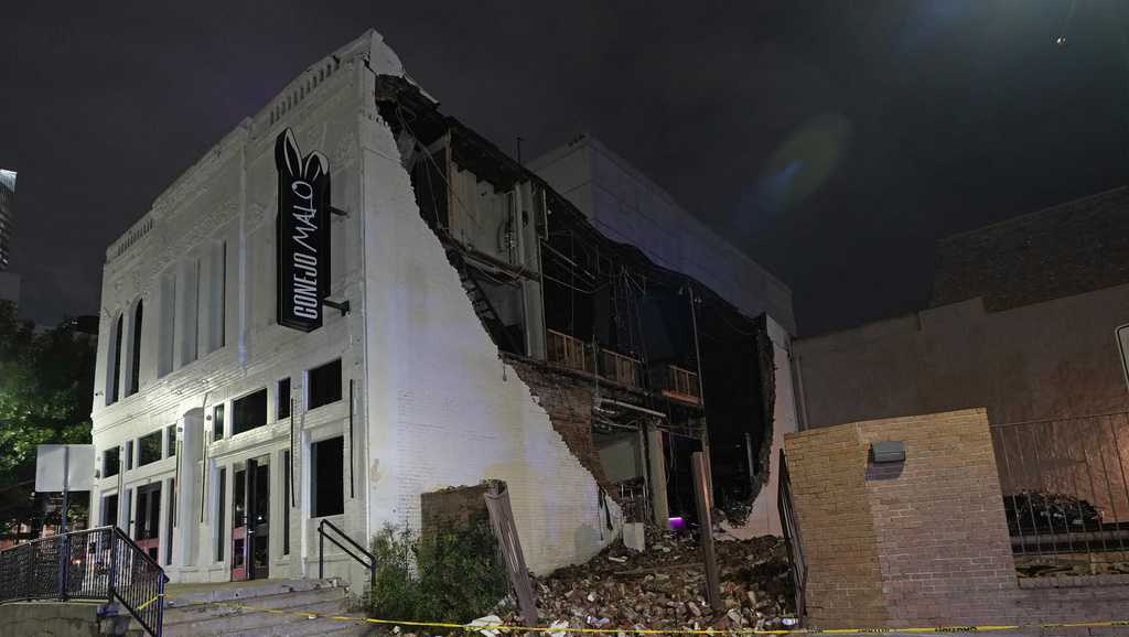 Severe storms kill at least 4 in Houston