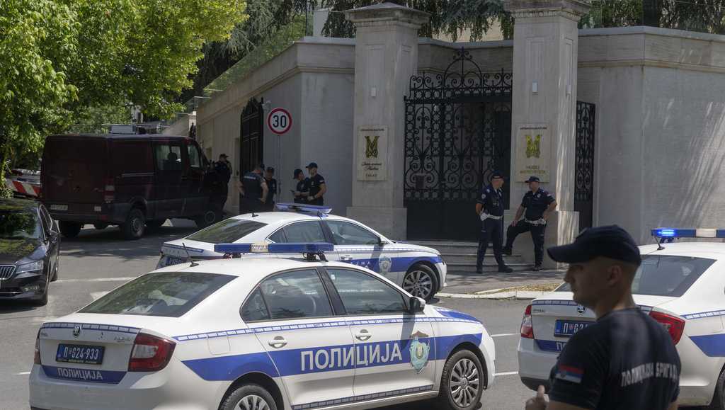Serbia: Crossbow attacker shot dead by guard at Israel's embassy