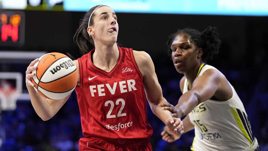 Caitlin Clark Breaks Wnbas Game Assist Record With 19 In Fevers Loss
