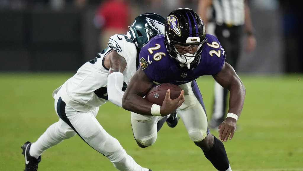 Offense struggles, Ravens lose first preseason game to Eagles 16-13