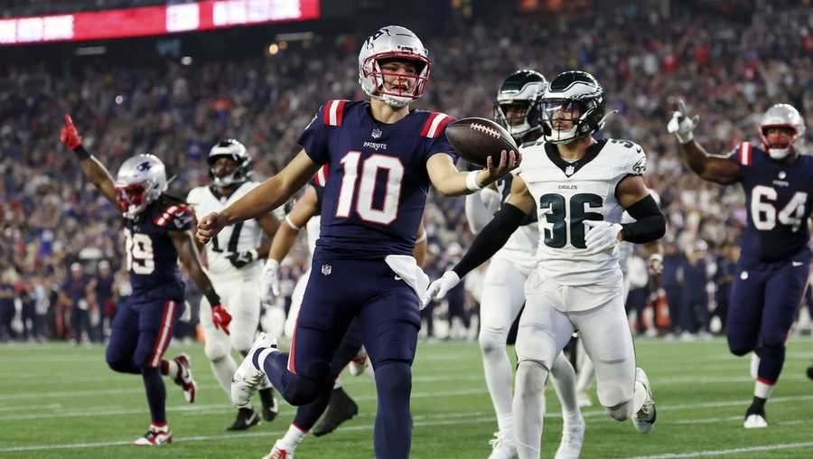 Drake Maye leads Patriots on 2 scoring drives in loss to Eagles