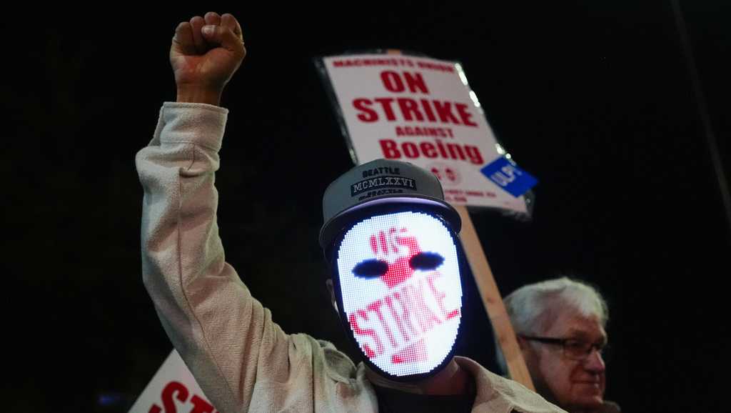 Boeing factory workers go on strike