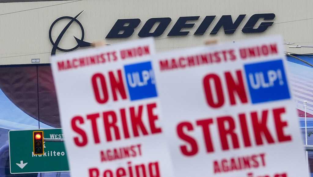 Boeing makes a 'final offer' to striking workers, but union says it's not good enough