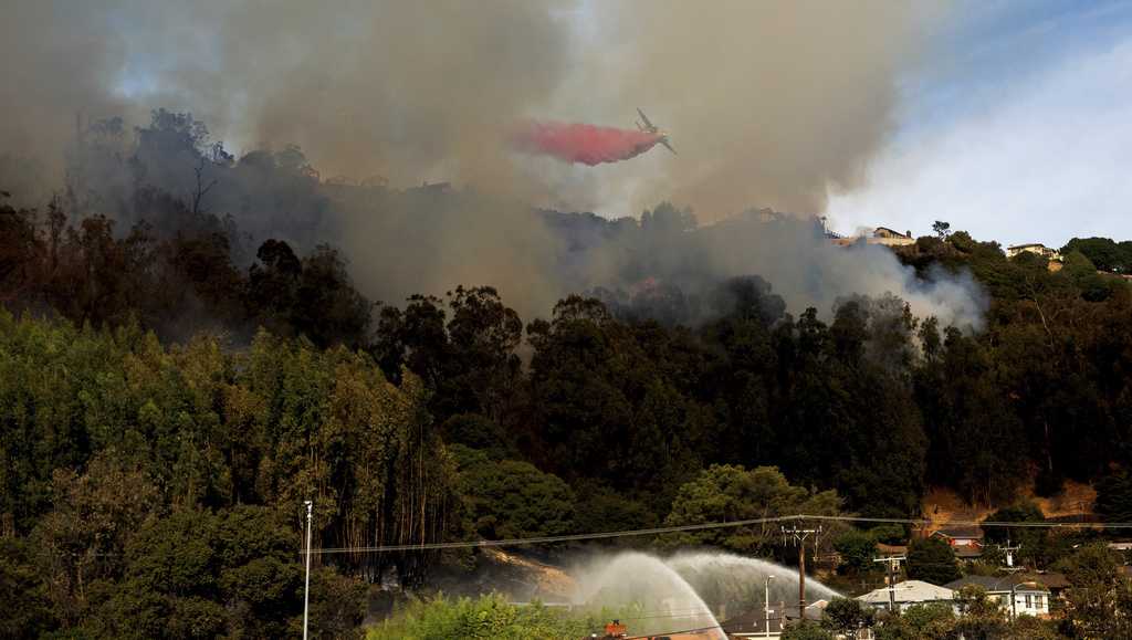 Fast-moving brush fire in California forced 500 evacuations