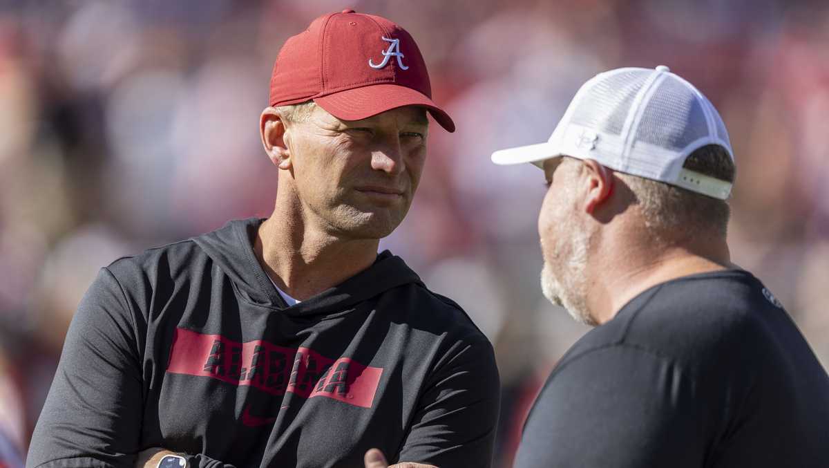 College Football Playoffs: Alabama in top ten