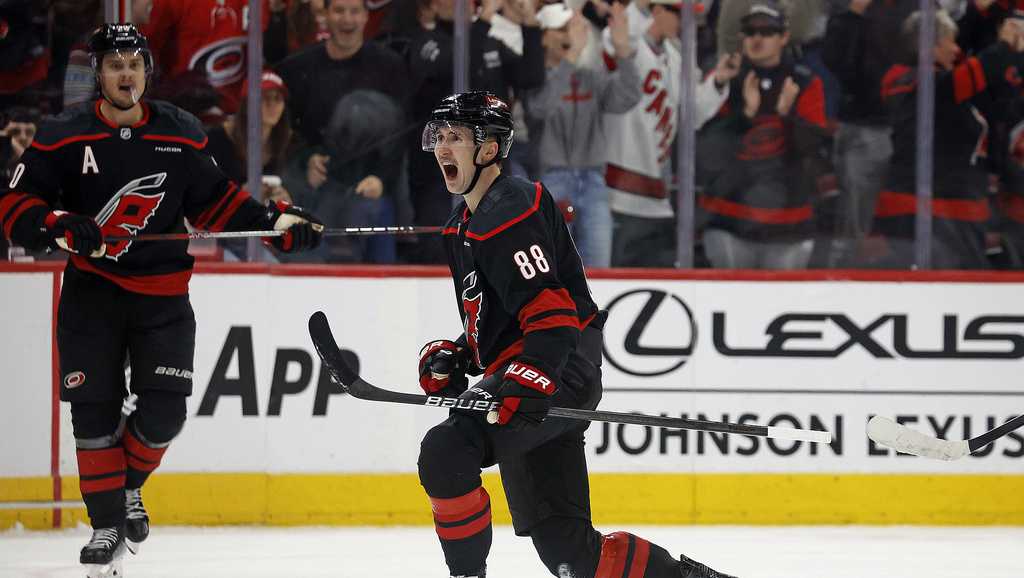 Watch the Carolina Hurricanes game against Florida Panthers on Triad CW