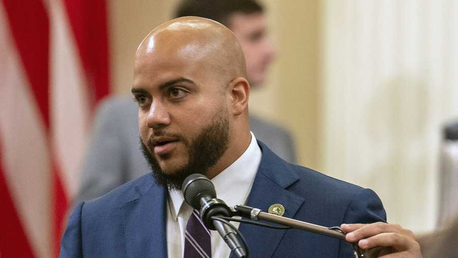 California bill would give public university admission priority to ...