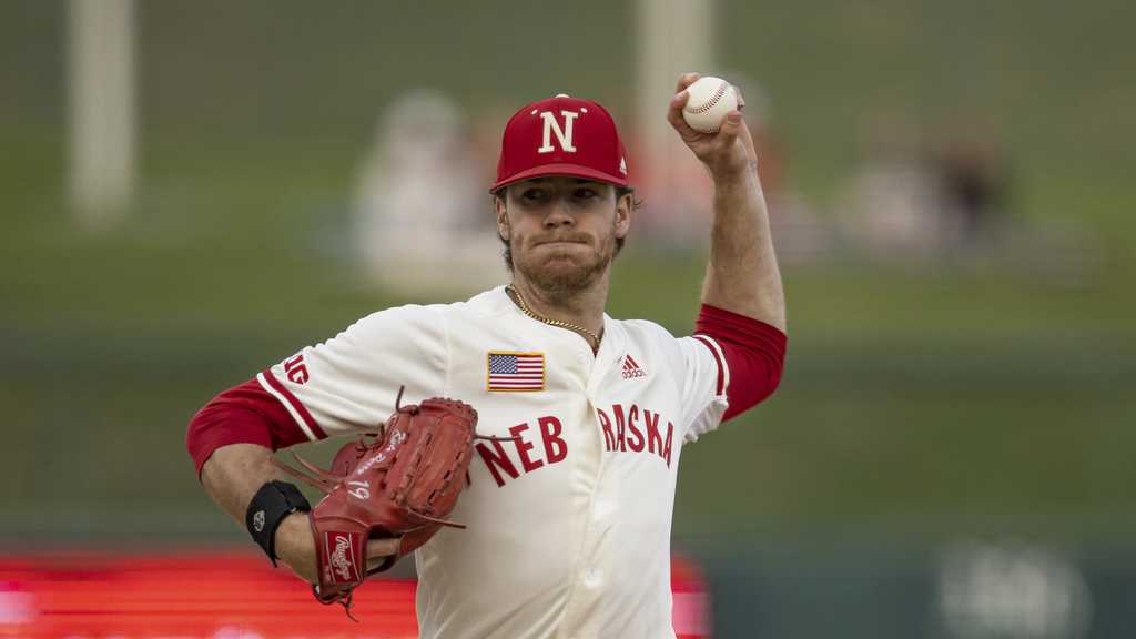 Savannah Bananas sign pitcher Kyle Perry - KETV