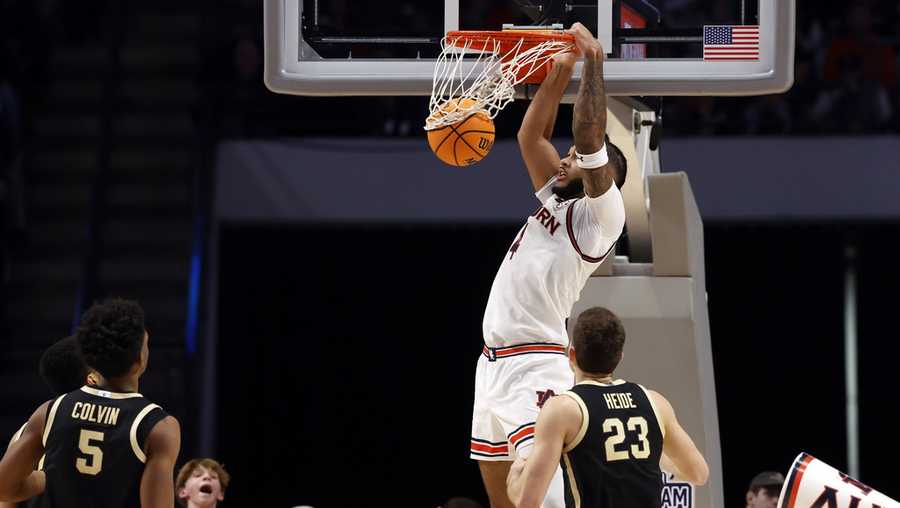 Tennessee and Auburn remain 1-2 in AP Top 25 poll featuring 10 SEC teams