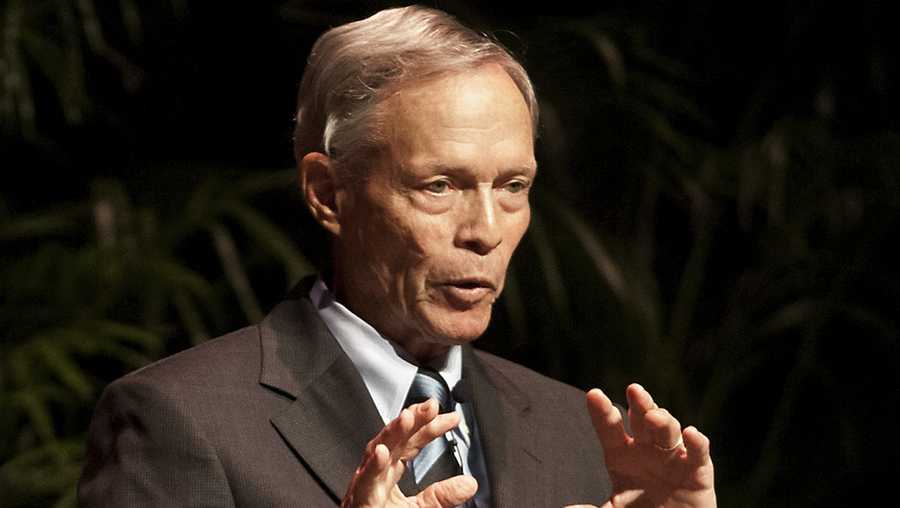 Former Florida Gov. Buddy MacKay dead at 91