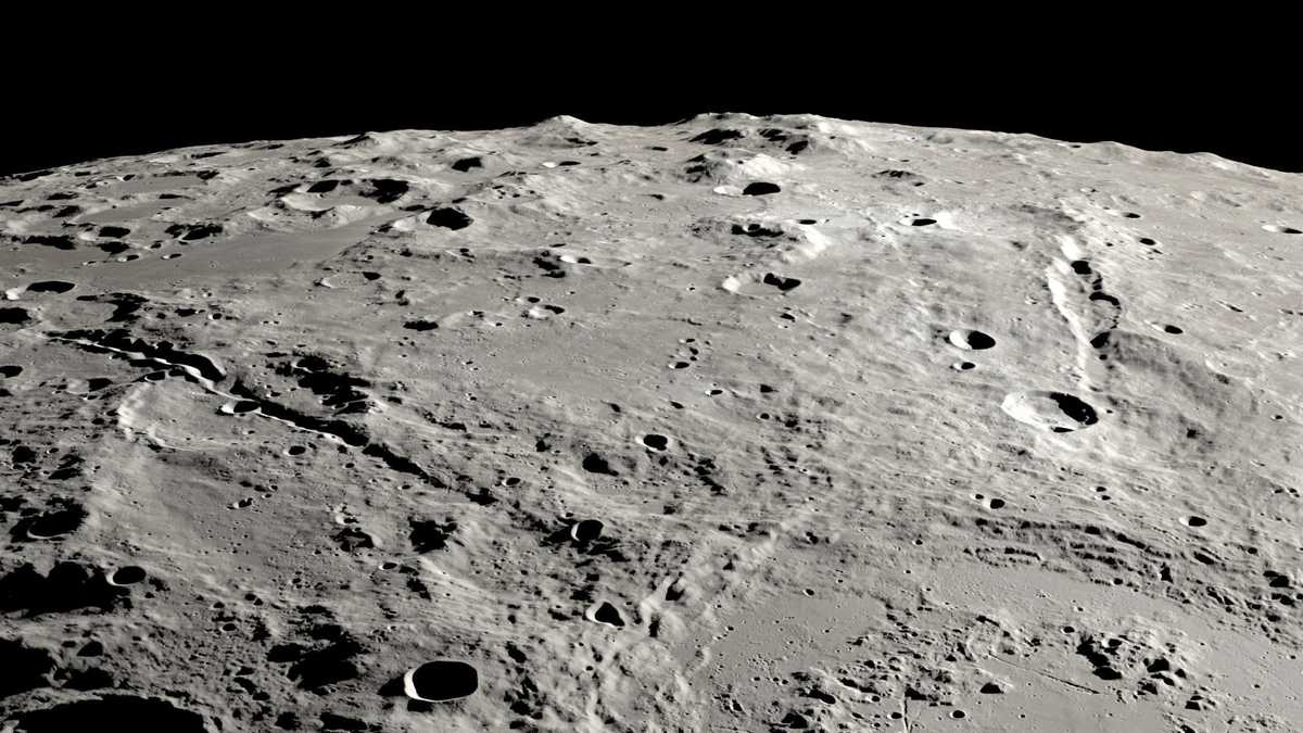 An ancient asteroid strike carved out 2 grand canyons on the moon