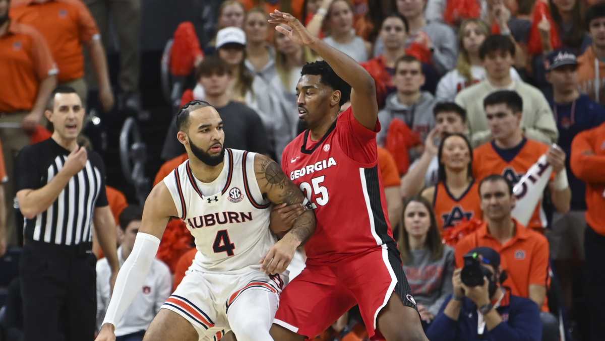 Johni Broome’s season-high 31 points and 14 rebounds lead No. 1 Auburn ...