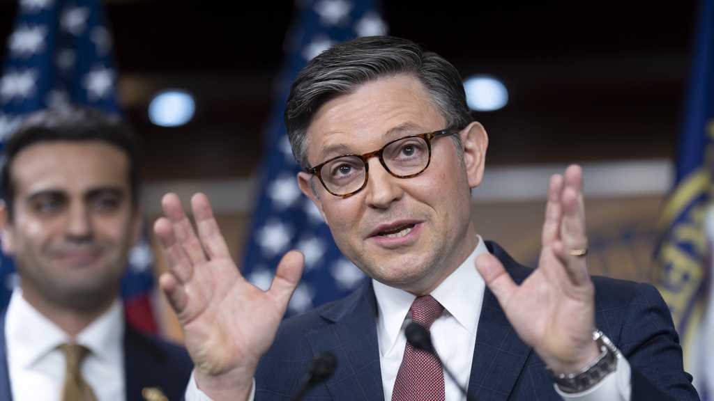 House Gop Pushes Budget Resolution To Passage