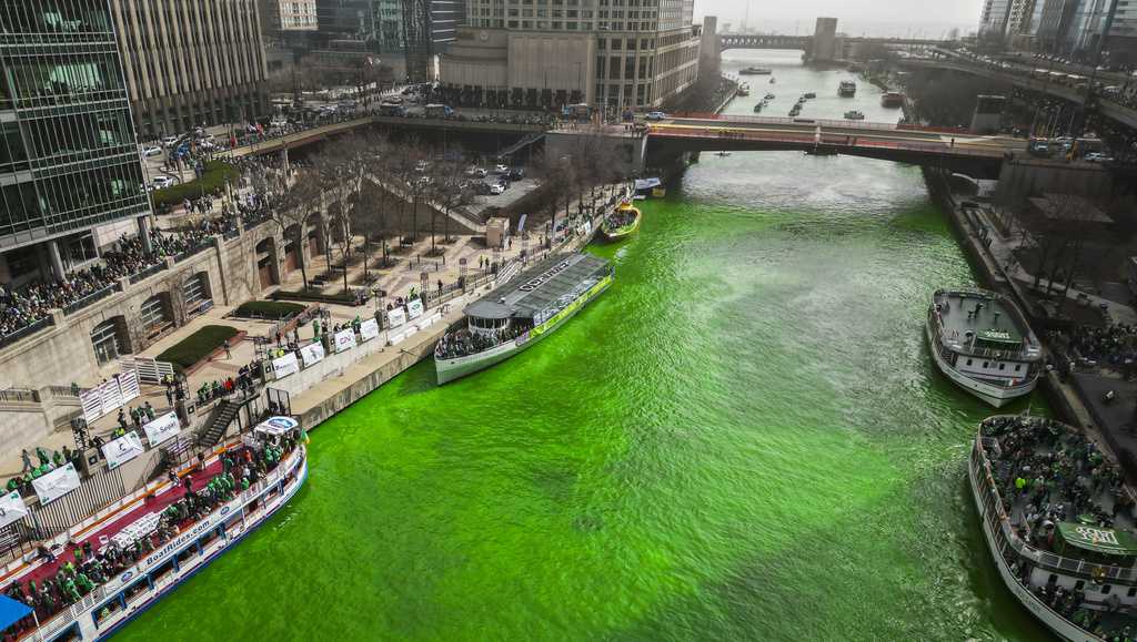 Chicago dyes river green ahead of St. Patrick's Day celebrations
