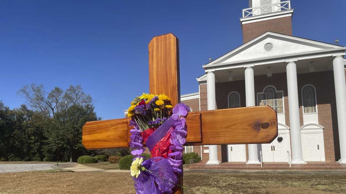 Esquire feature on Alabama mayor’s hidden life and death earns Pulitzer ...