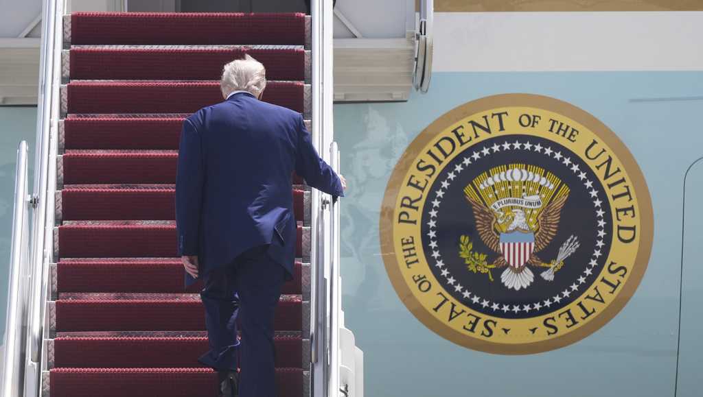 What is the Emoluments Clause?