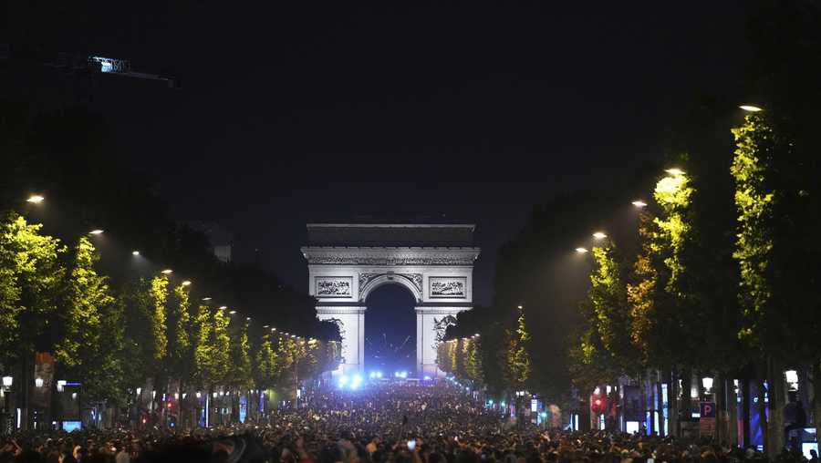 2 fans died, officer in coma after Champions League celebrations