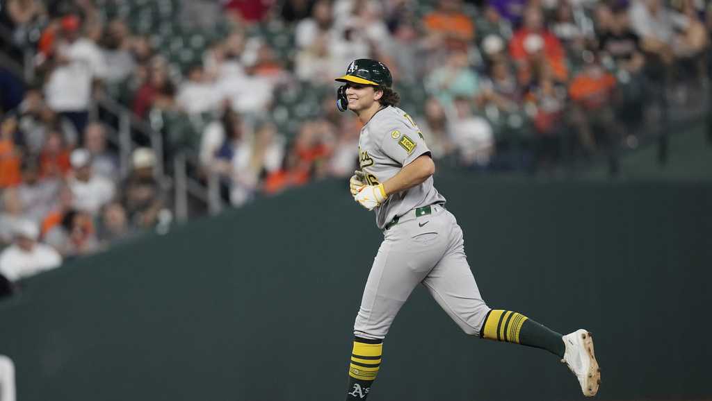 Nick Kurtz of the A's becomes first MLB rookie with 4-homer game