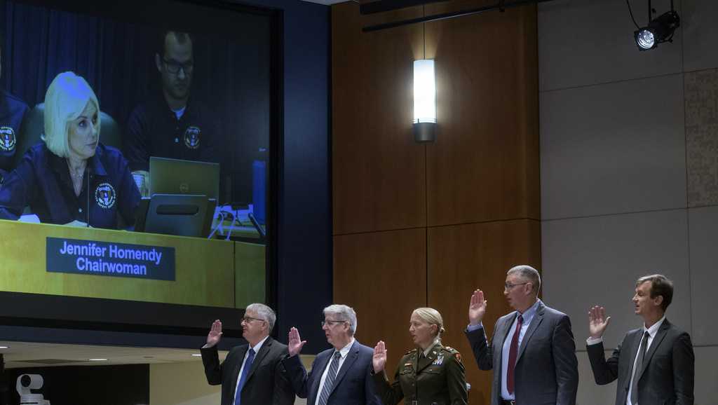 NTSB Probes Fatal Midair Crash Near Reagan Airport