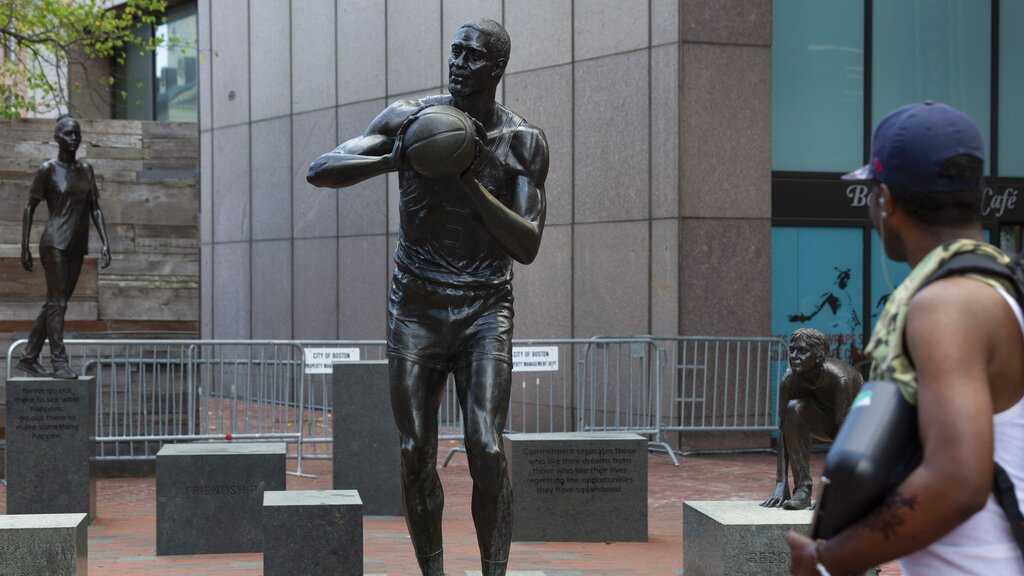 Images: Statues that honor beloved Boston sports stars