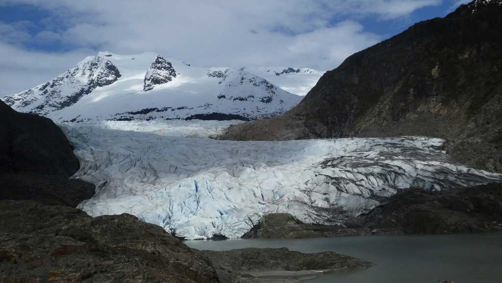 Ice dam at Alaska glacier releases floodwater toward downstream homes