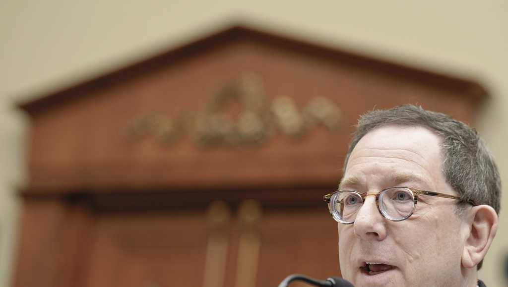 Northwestern president resigns following White House tension