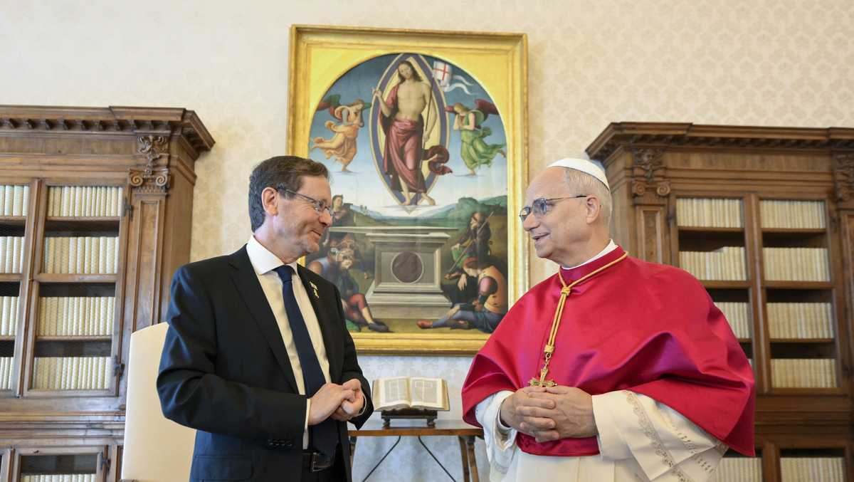 Pope Leo backs 2-state solution to end Gaza war; Death toll passes 64,000