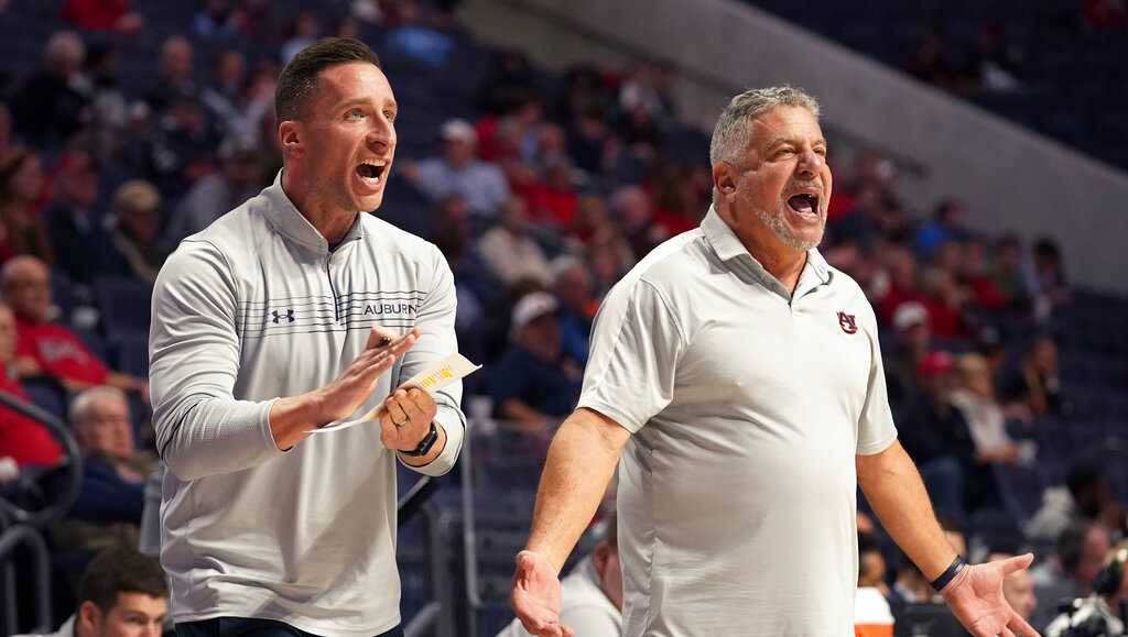 Confidence high in Auburn locker room as Steven Pearl takes over as coach