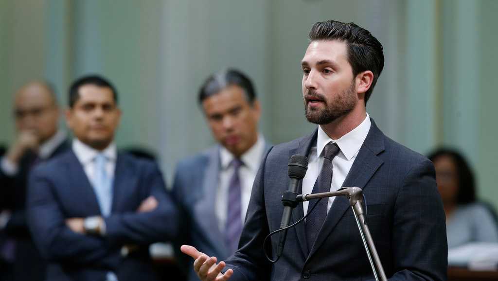 Ian Calderon endorses Eric Swalwell for California governor