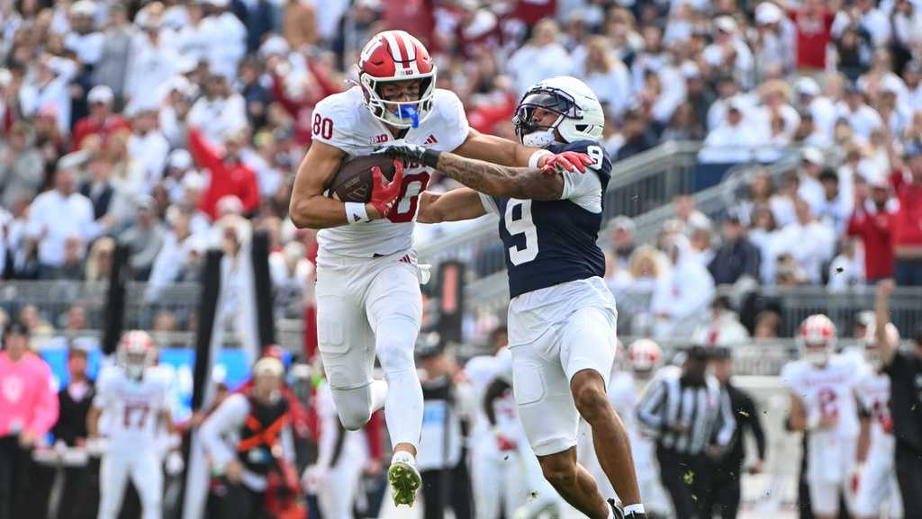 Indiana secures tenth straight win following last minute touchdown ...