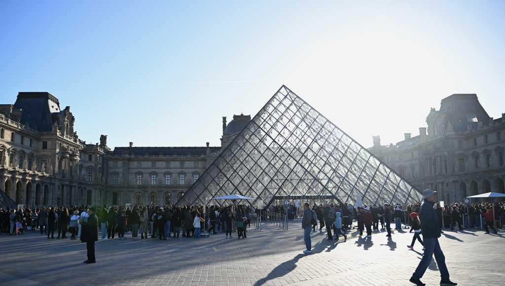 Paris' Louvre museum to increase ticket price for visitors from outside ...
