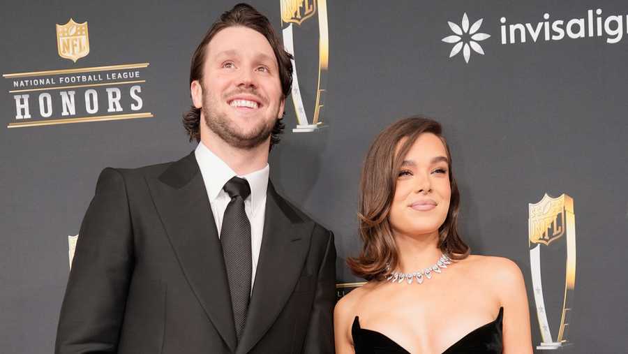 Hailee Steinfeld says she and Bills quarterback Josh Allen have ...