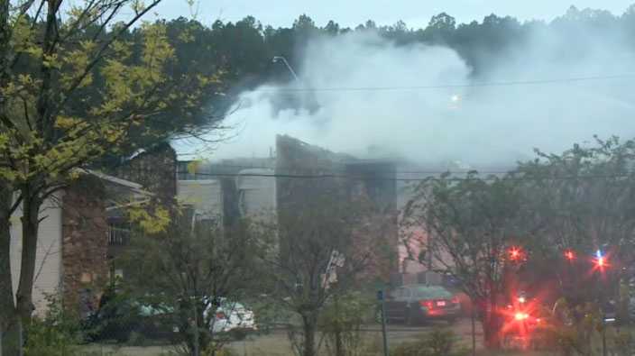 Several units damaged when fire breaks out in apartment building