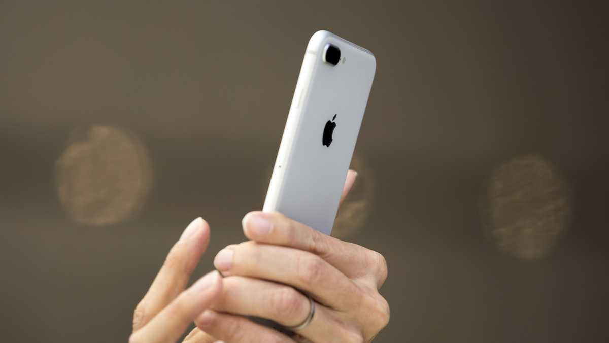 Apple memo warning employees about leaking gets leaked