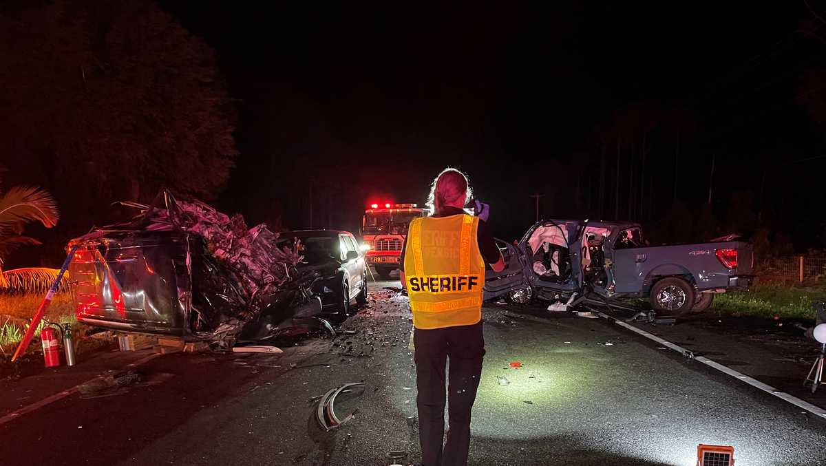 Polk County crash leaves 3 dead; toddler survives