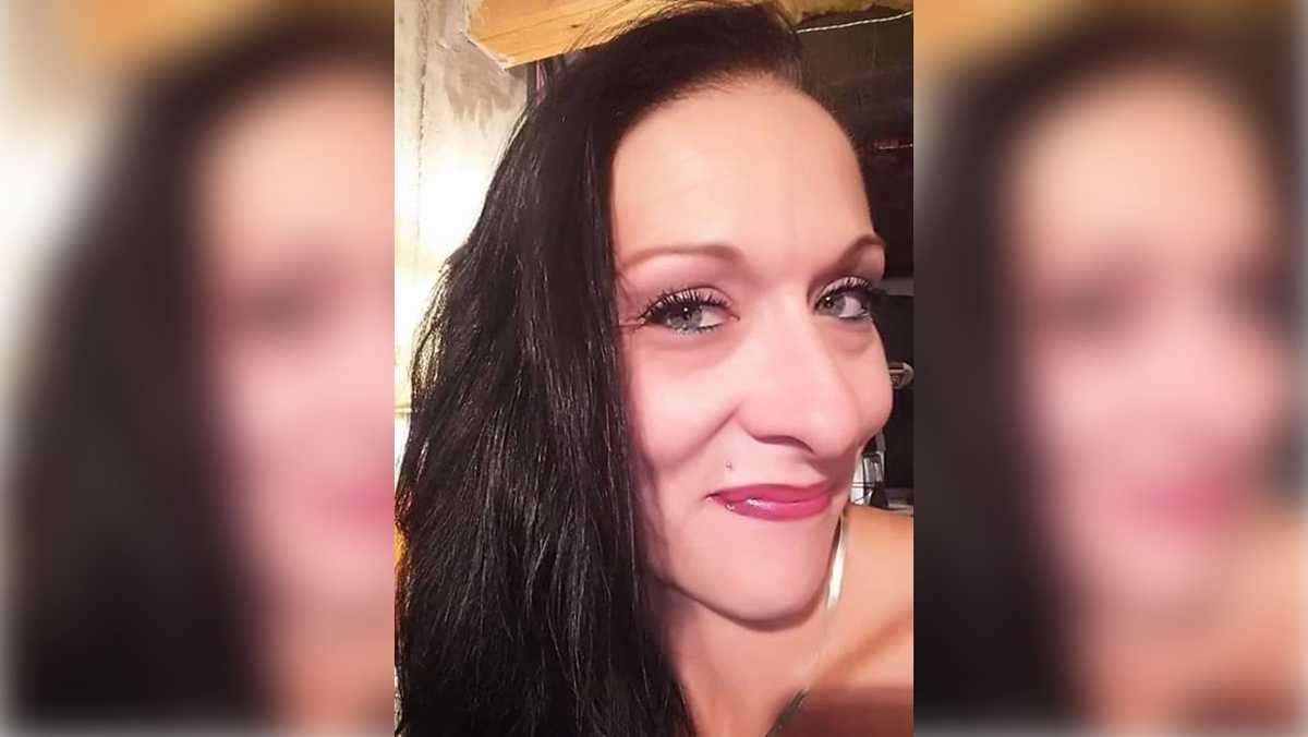 April Bailey's Instagram, Twitter & Facebook on IDCrawl